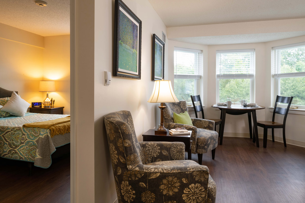 Gallery Photos & Videos | Charter Senior Living | Danvers